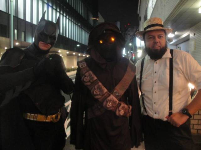 Jawa Power At Halloween (Plus A Lot Of Batman!) | Tokyo Fox (東京狐)