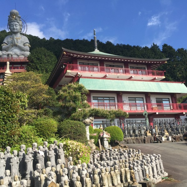 Japan’s Largest Sitting Kannon Statue Has A Great View In The Mountains ...