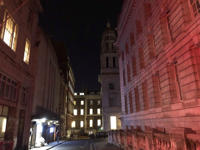 London Filming Locations: Spectre (2015) | Tokyo Fox (東京狐)