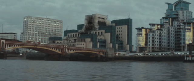 London Filming Locations: Spectre (2015) | Tokyo Fox (東京狐)