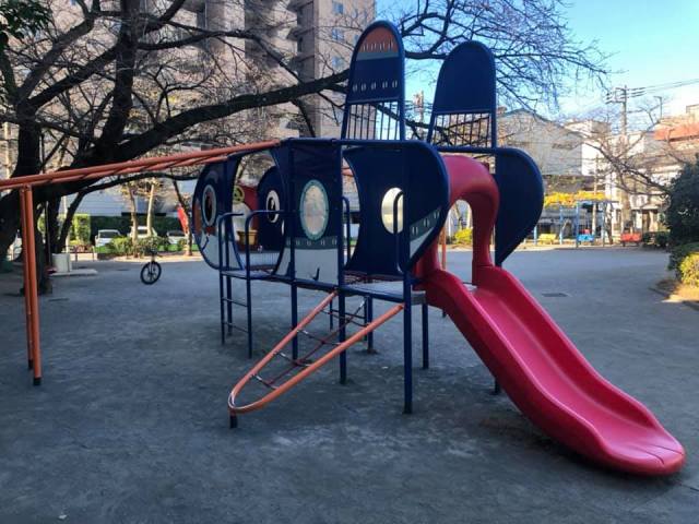 Interesting Japanese Playground Structures #34 – Airplane Climbing ...