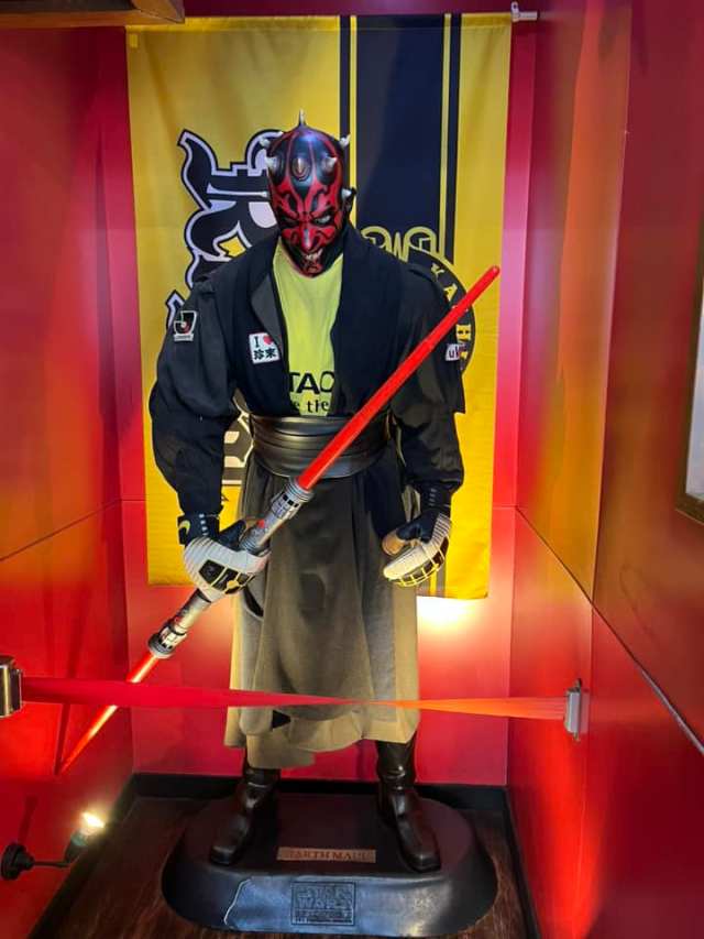 Dining Out: Black Curry Ramen & Japan’s Most Secret Toilet Guarded By A ...